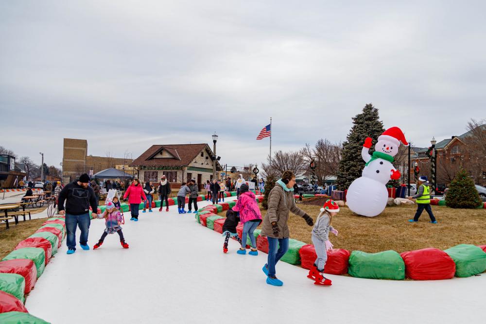 Ice Skating Loop | Two Rivers Wisconsin
