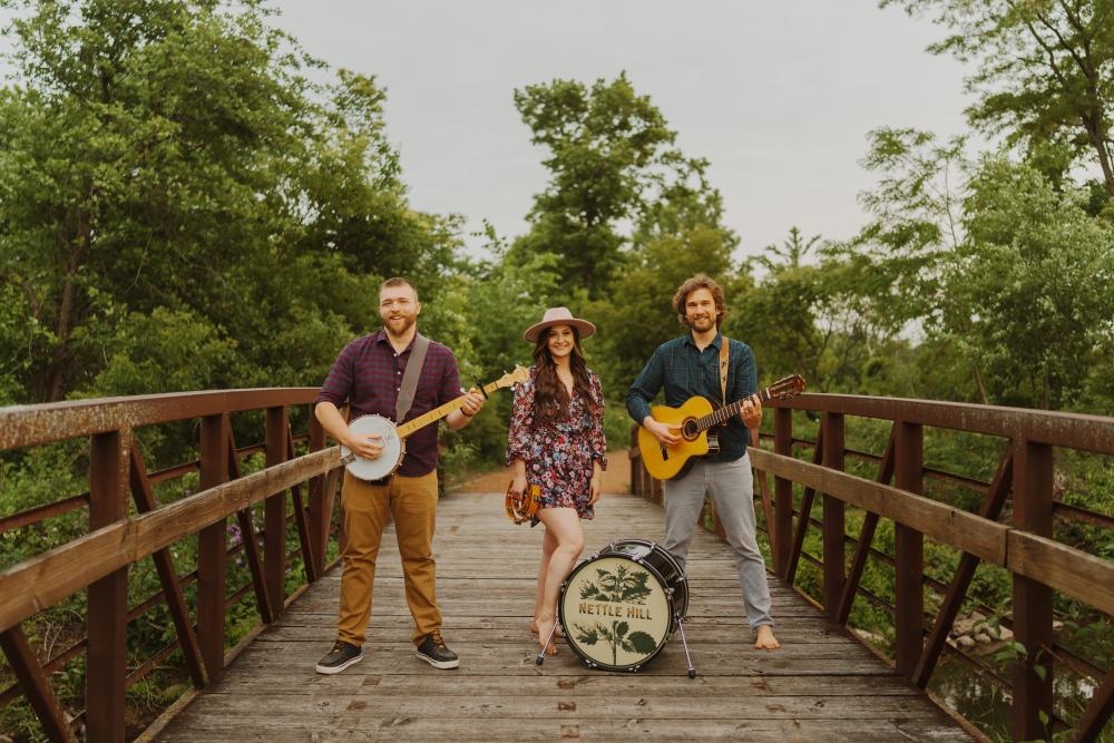 Downtown Friday Night Live- Nettle Hill | Two Rivers Wisconsin
